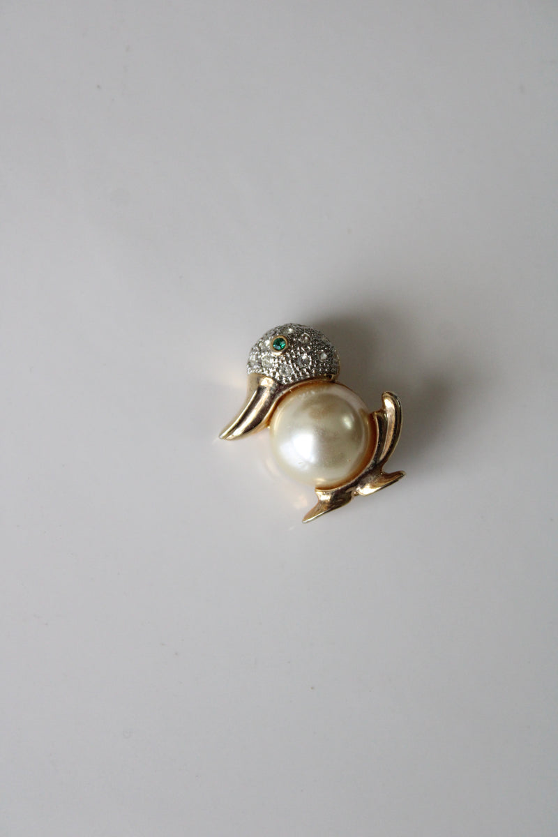 Vintage Gold Green Eyed Faux Pearl Duck Pin – Jubilee Thrift